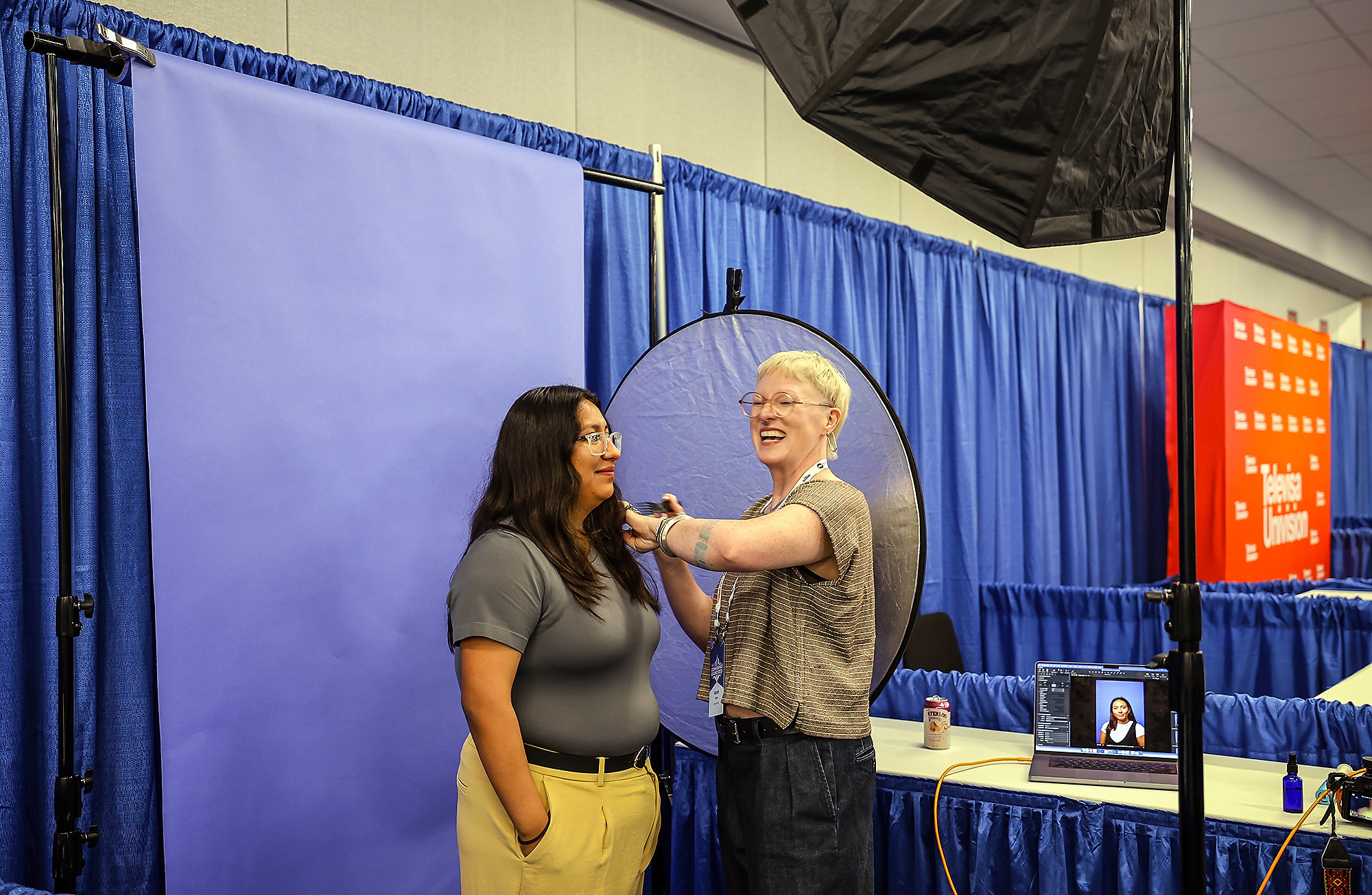 NAHJ 2025 Conference Playbook: Singing in the Chicago rain